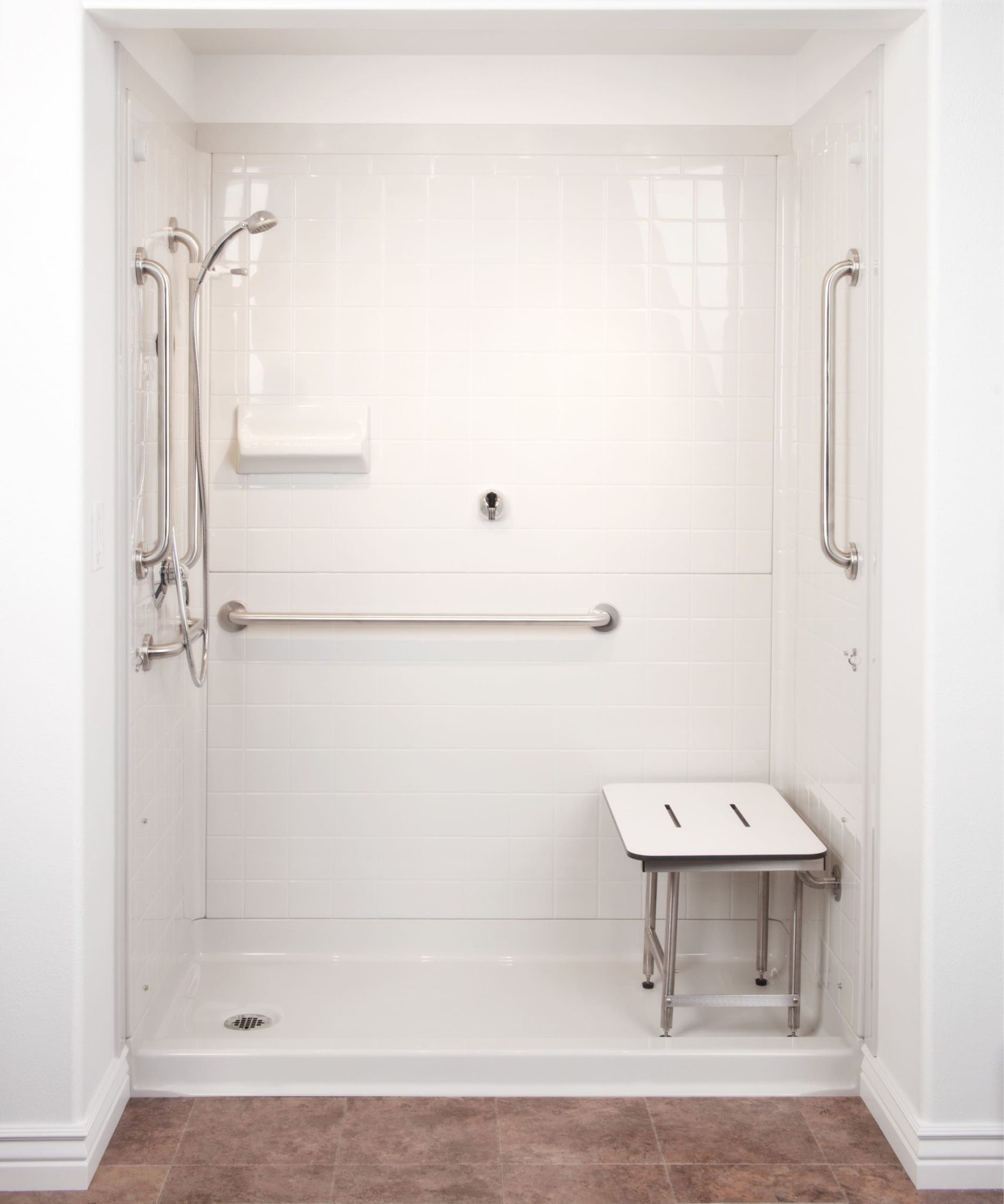 Should Grab Bars Be Vertical or Horizontal? - GrabBars.com